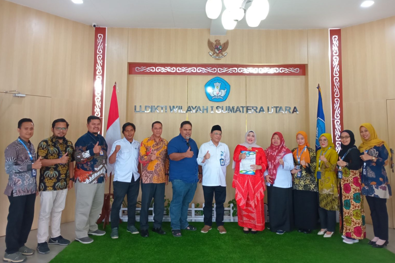 Universitas Deztron Indonesia Resmi Beroperasi, Siapkan 100 Beasiswa ...